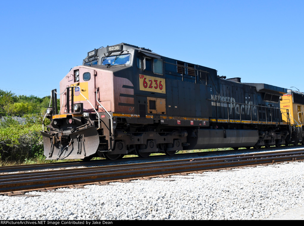 Former Southern Pacific patched UP 6236, Browder Yard